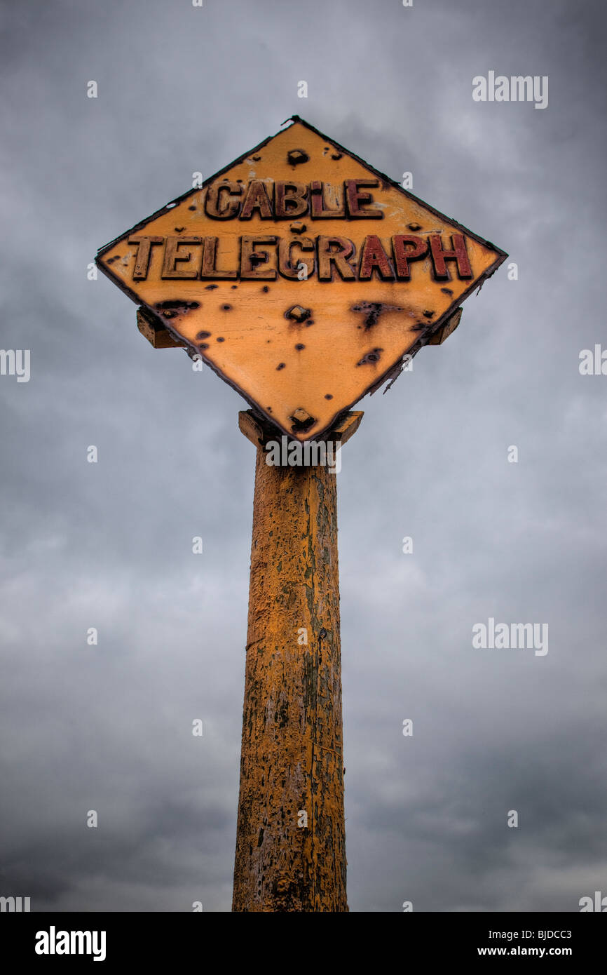 Cable sign hi-res stock photography and images - Alamy
