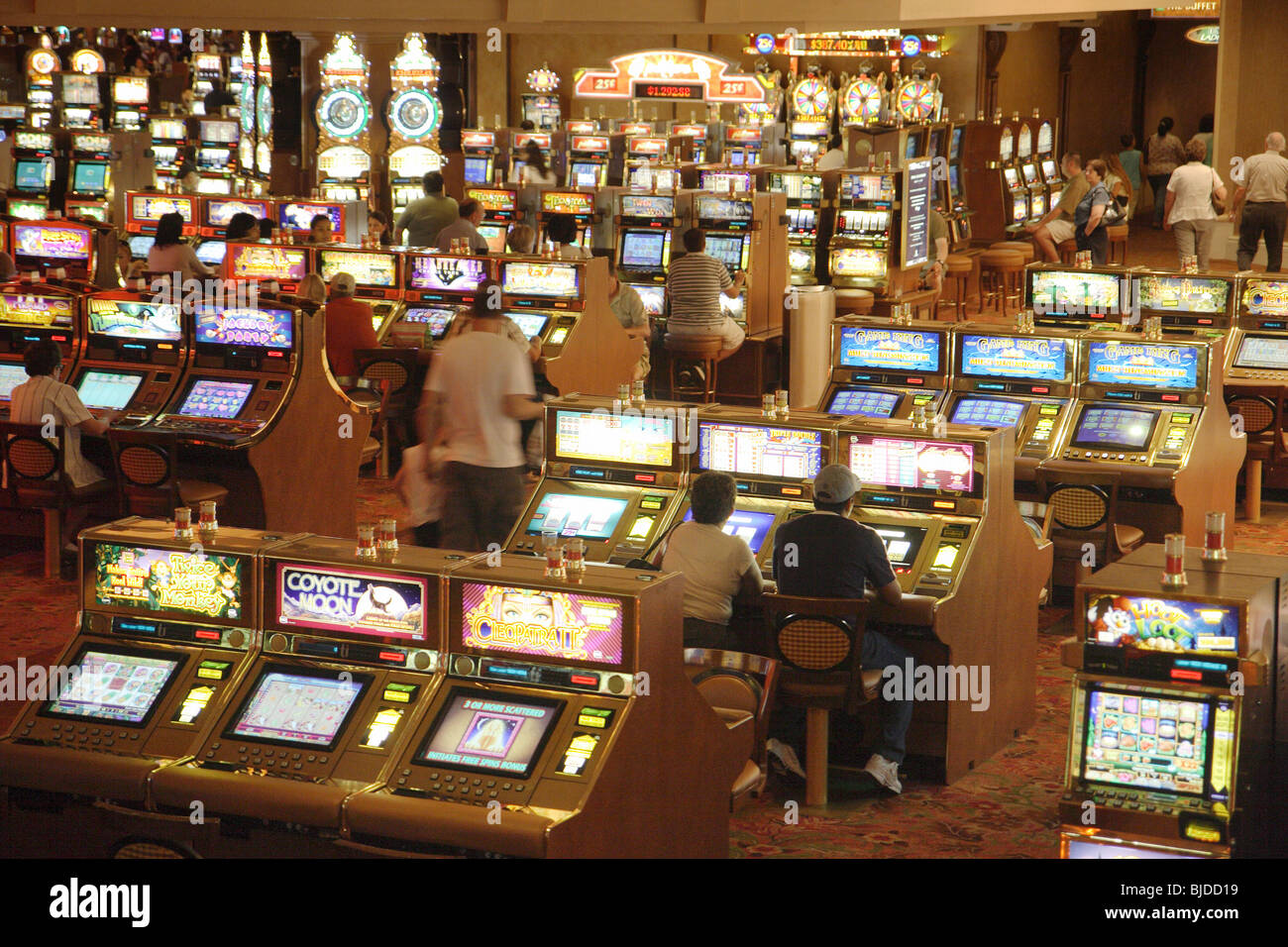 Gaming Machines High Resolution Stock Photography and Images - Alamy