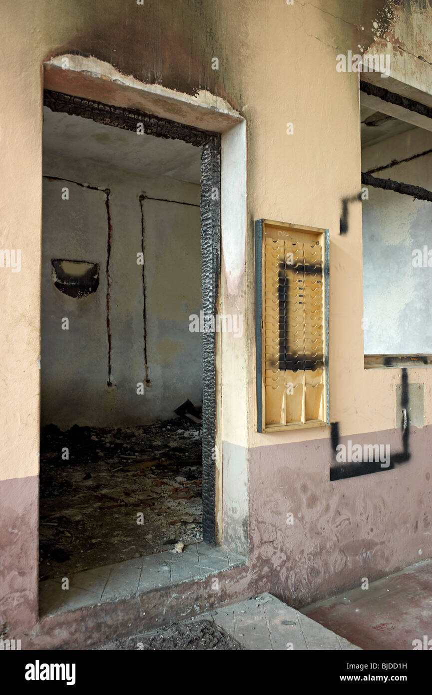 Burnt walls High Resolution Stock Photography and Images - Alamy