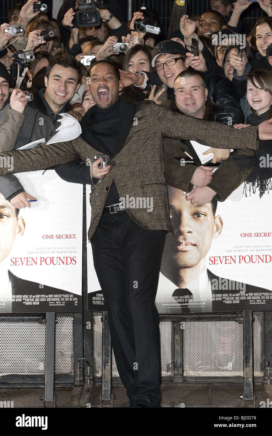 WILL SMITH SEVEN POUNDS FILM PREMIERE EMPIRE CINEMA WEST END LEICESTER ...
