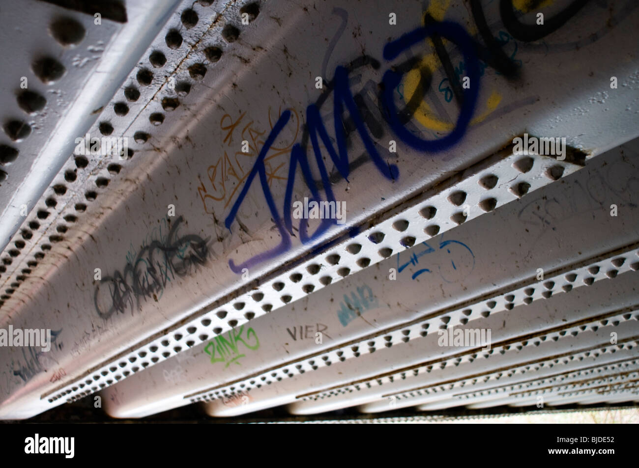 Rivets girder hi-res stock photography and images - Alamy