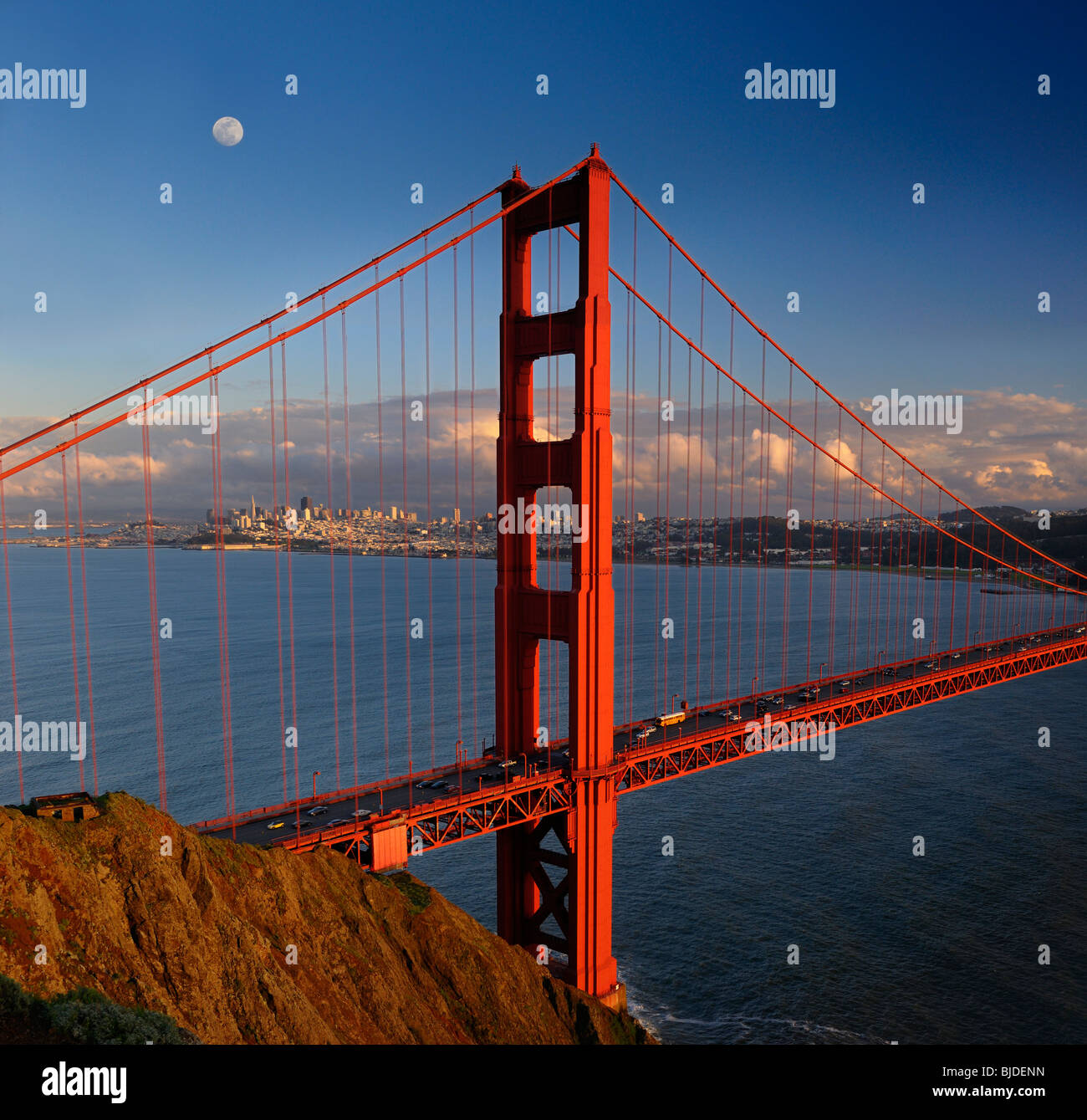 Moon Gate Bridge High Resolution Stock Photography and Images - Alamy