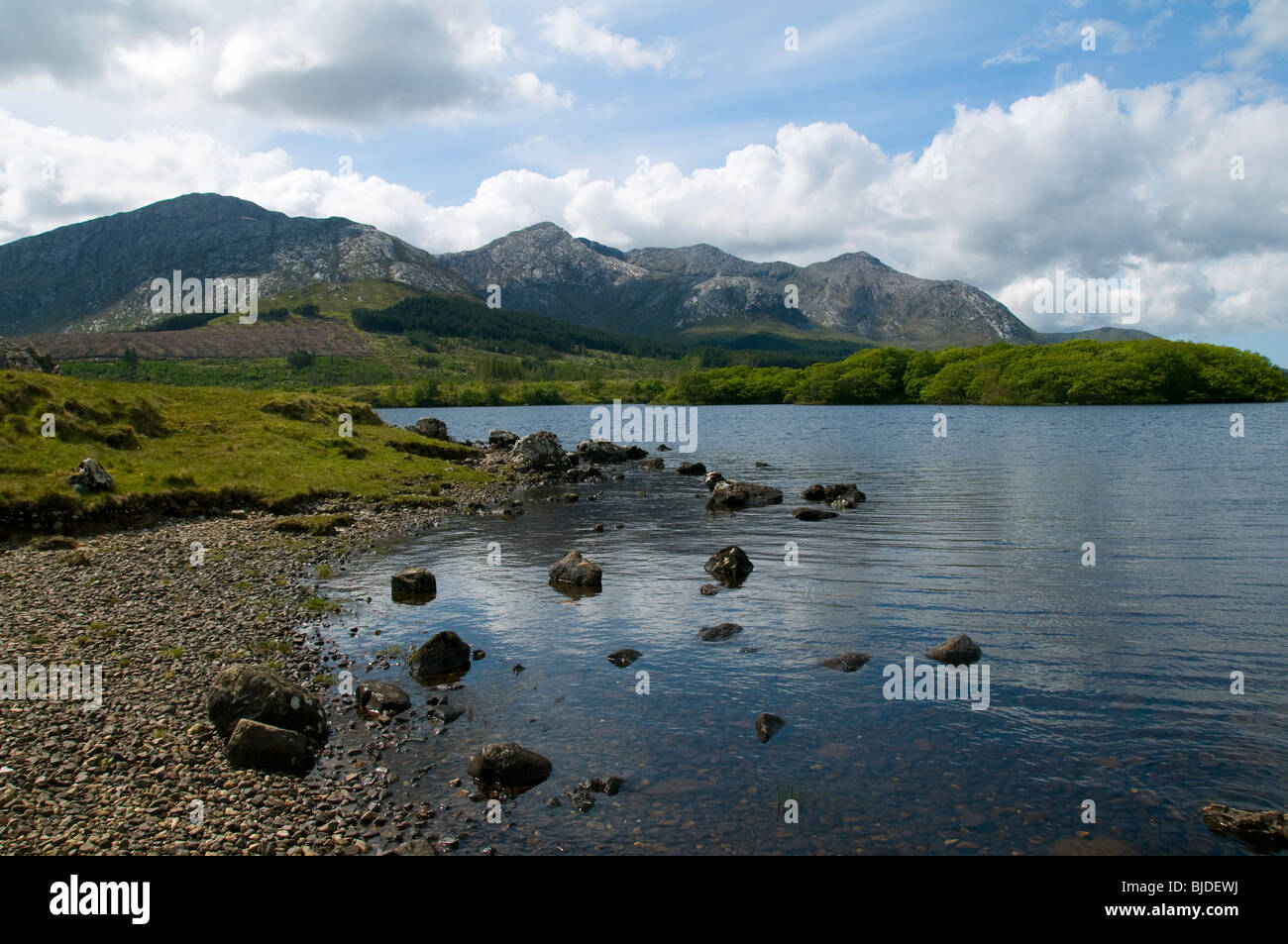 The Twelve Bens of Connemara mountains from Derryclare Lough, Connemara ...