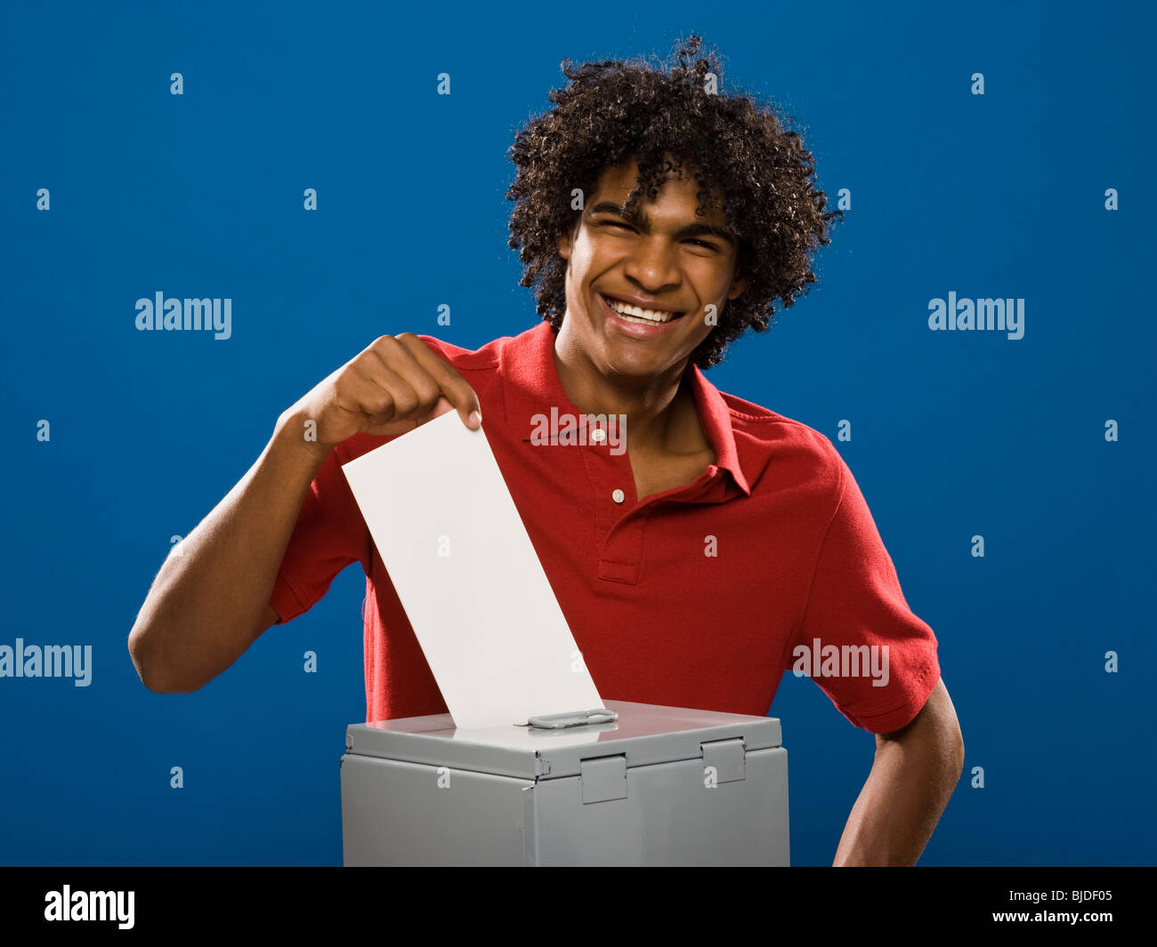 Boy voting ballot hi-res stock photography and images - Alamy