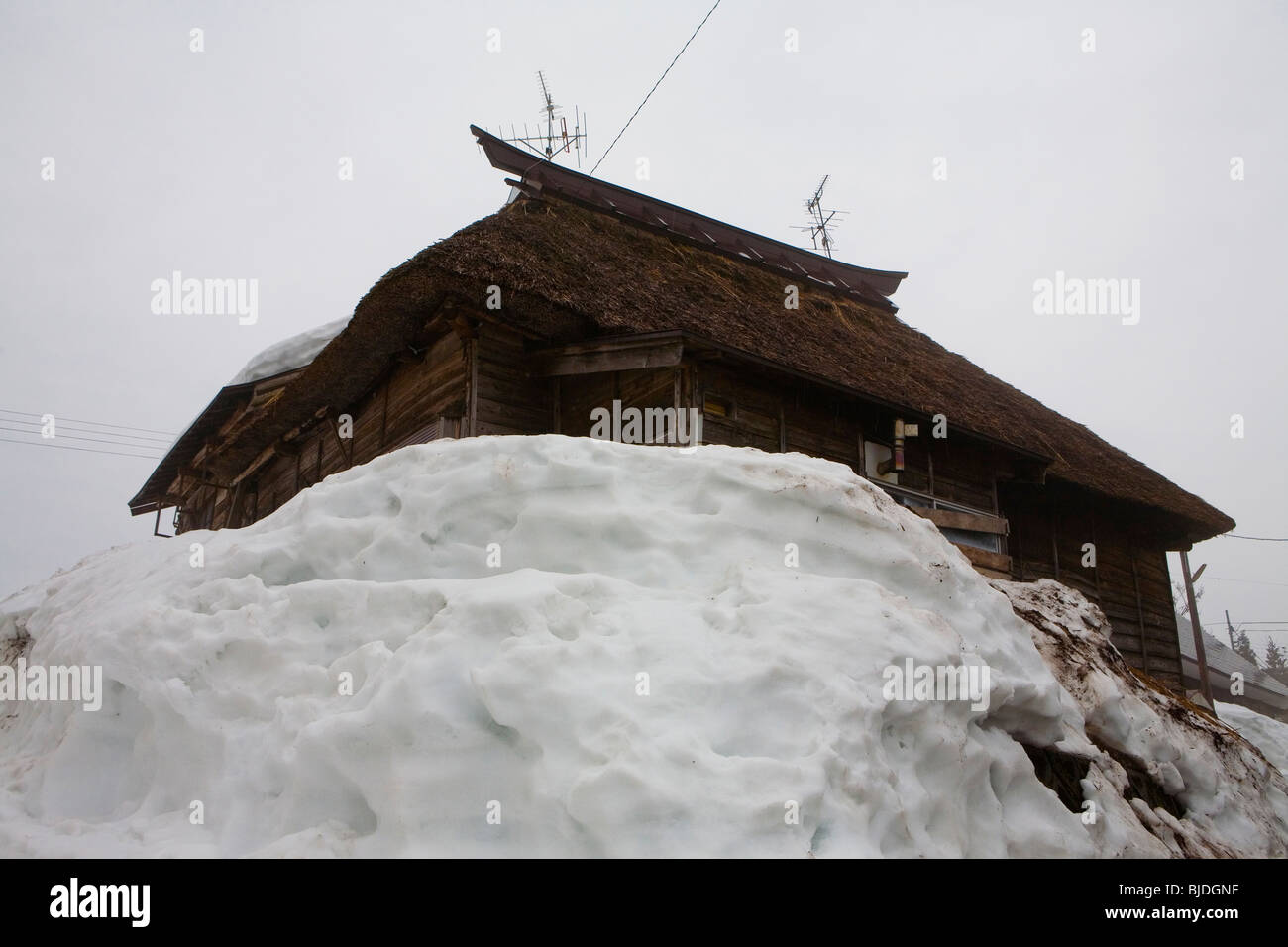 Japan thatched roof house hi-res stock photography and images - Alamy