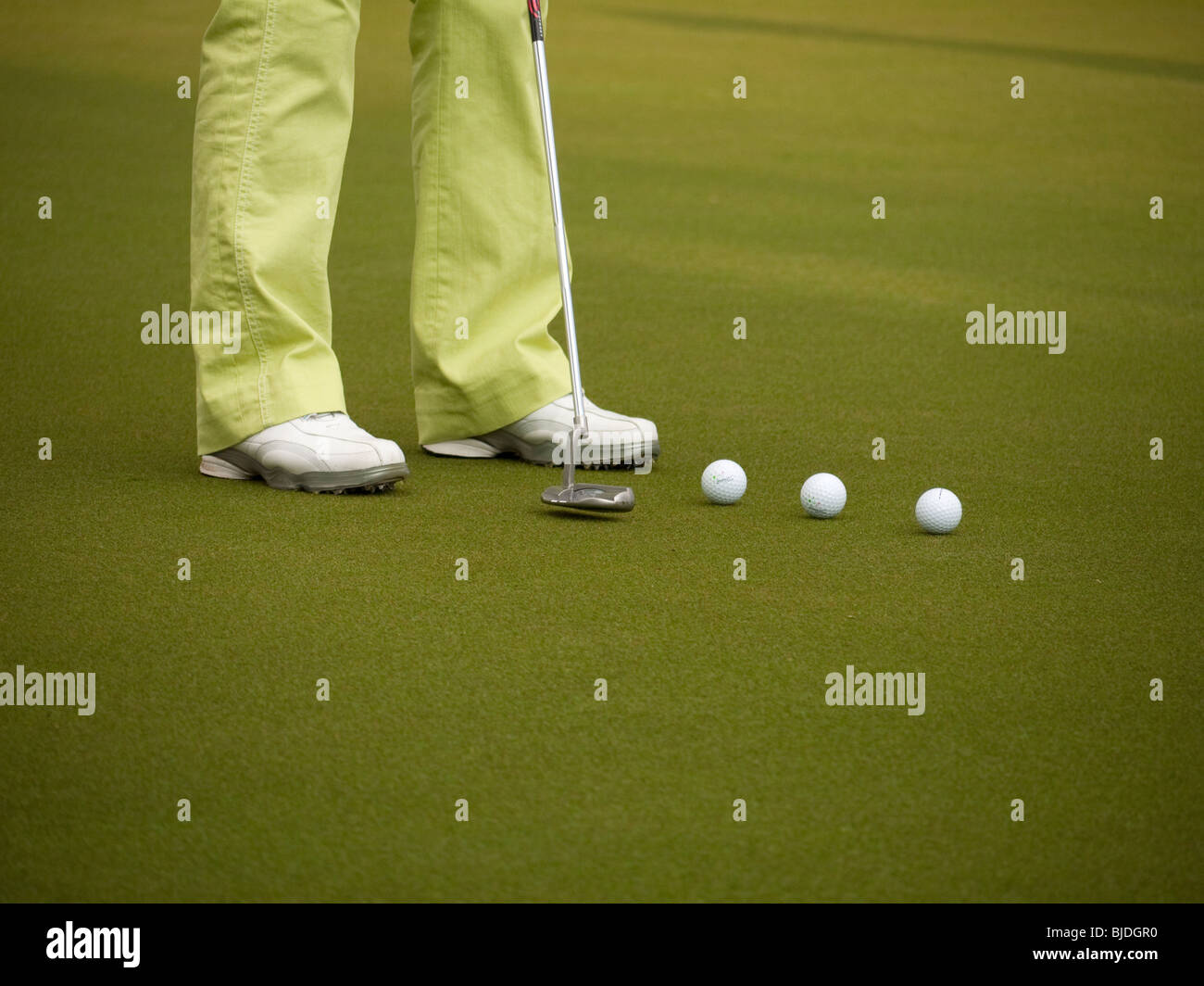 Women golf hi-res stock photography and images - Alamy