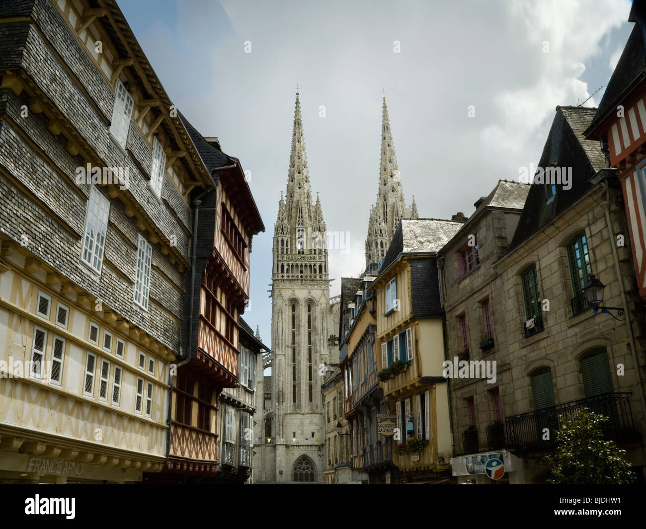 France medieval architecture hi-res stock photography and images - Alamy