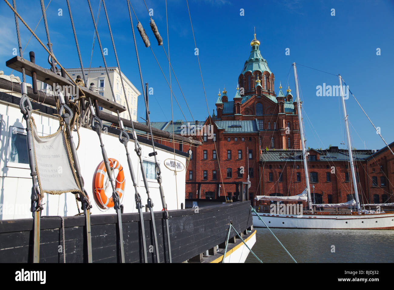 Helsinki boat hi-res stock photography and images - Alamy