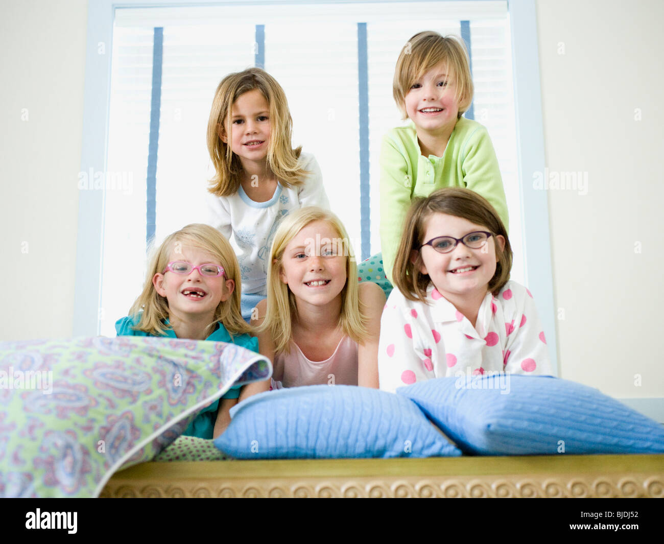 Girls sleepover hi-res stock photography and images - Alamy