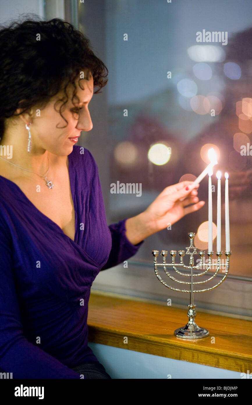 Lighting of a menorah hi-res stock photography and images - Alamy