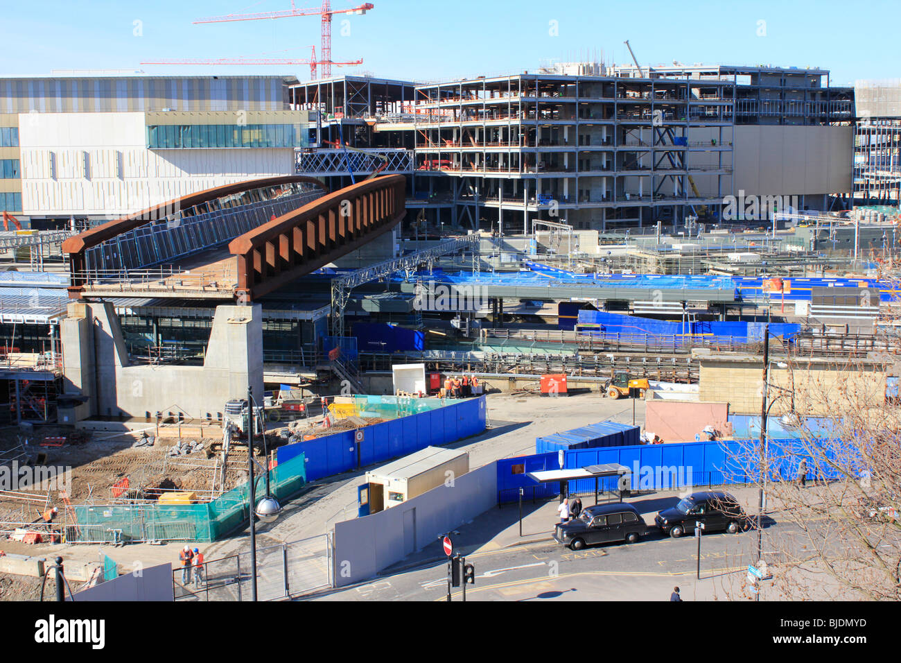 stratford station link bridge to stratford city westfields development ...