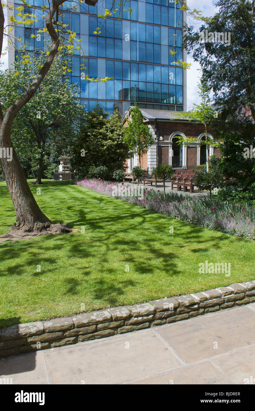 St Botolph's Church, Aldgate, London Stock Photo - Alamy