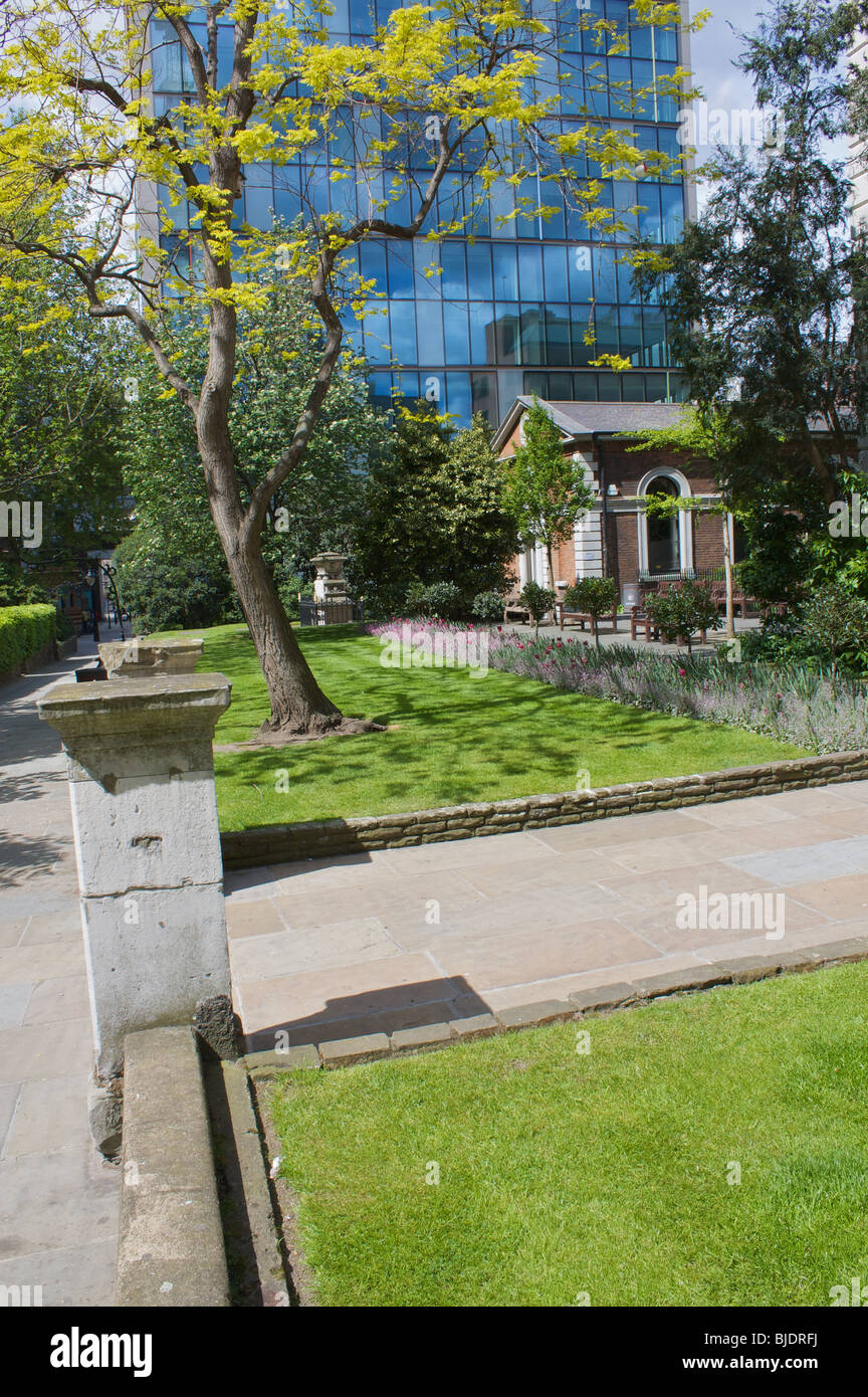 St Botolph's Church, Aldgate, London Stock Photo - Alamy