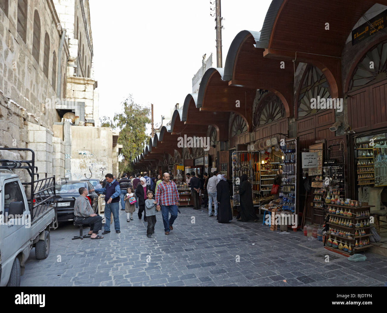 Damascus Syria shops beside the Great Umayyad mosque Stock Photo - Alamy