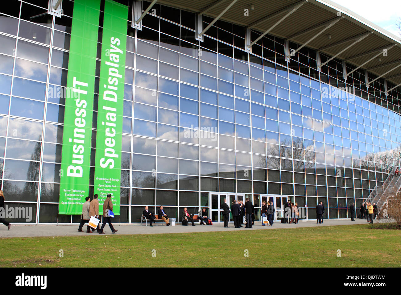 Worlds largest computer expo hall 2 hi-res stock photography and images ...