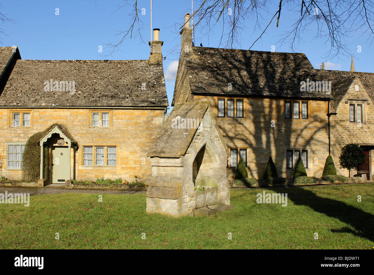 lower slaughter village the cotswolds gloucestershire the midlands ...
