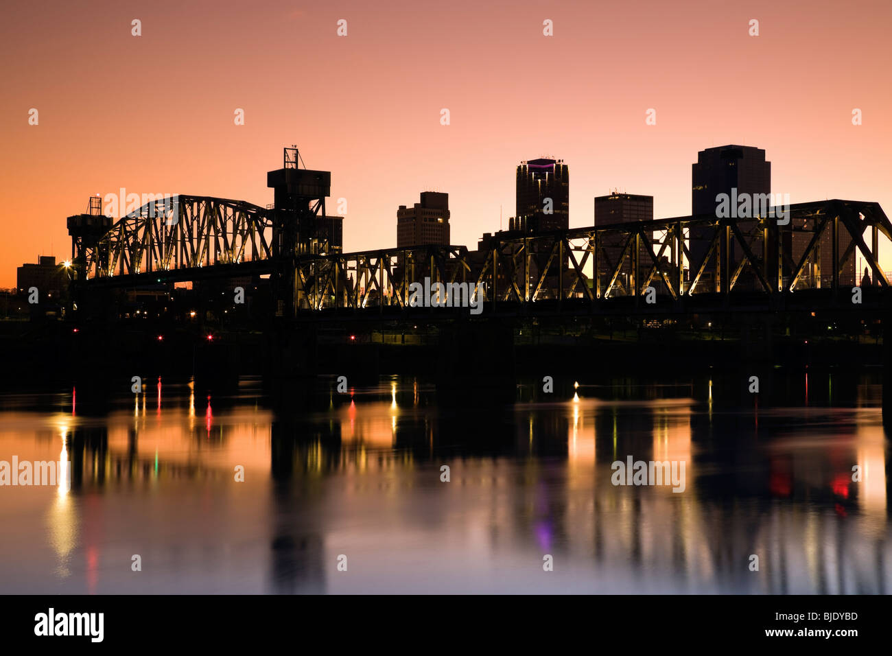 Downtown little rock arkansas skyline hi-res stock photography and ...