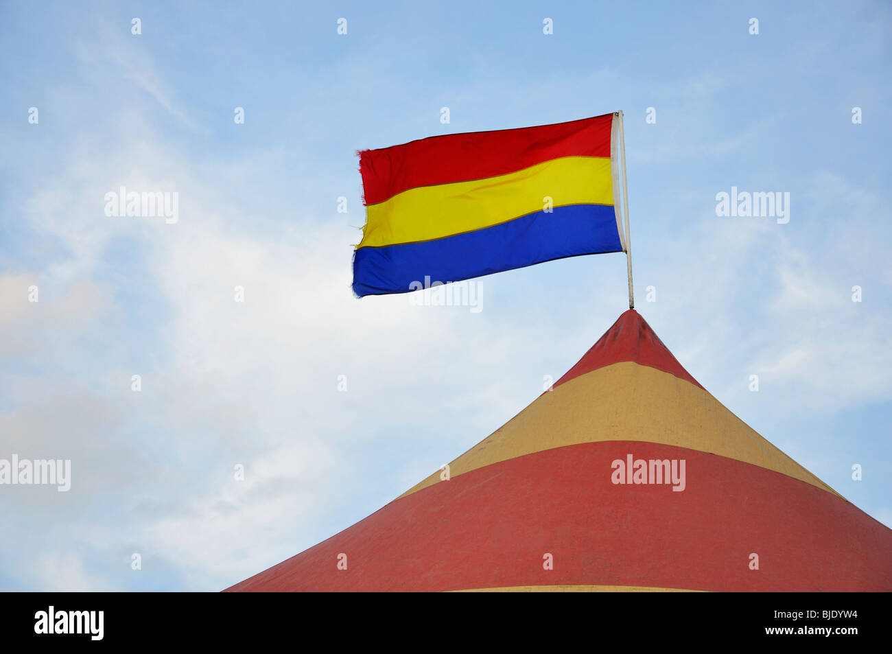 Circus outside hi-res stock photography and images - Alamy