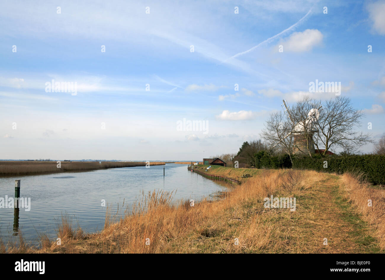 The River Bure on the Norfolk Broads at Mautby, Norfolk, United Kingdom ...