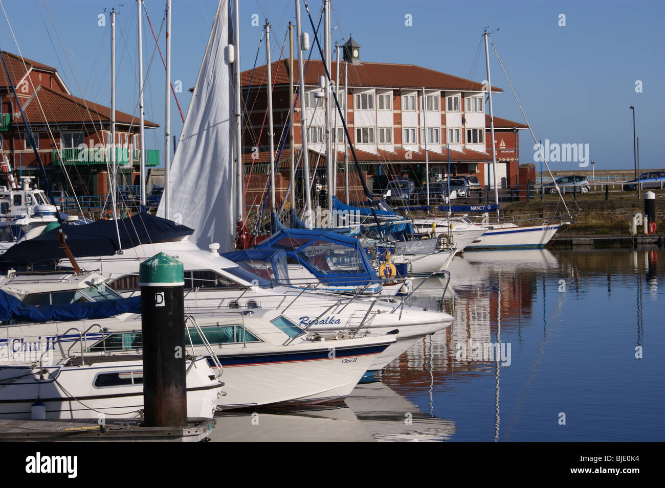 Hartlepool marina boats hi-res stock photography and images - Alamy