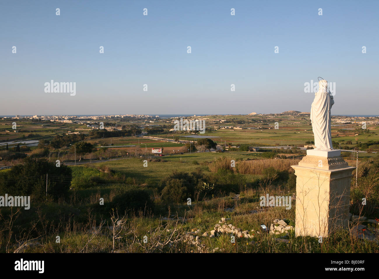 View across Victoria Lines on Malta towards Burmarrad, Salina Maghtab ...