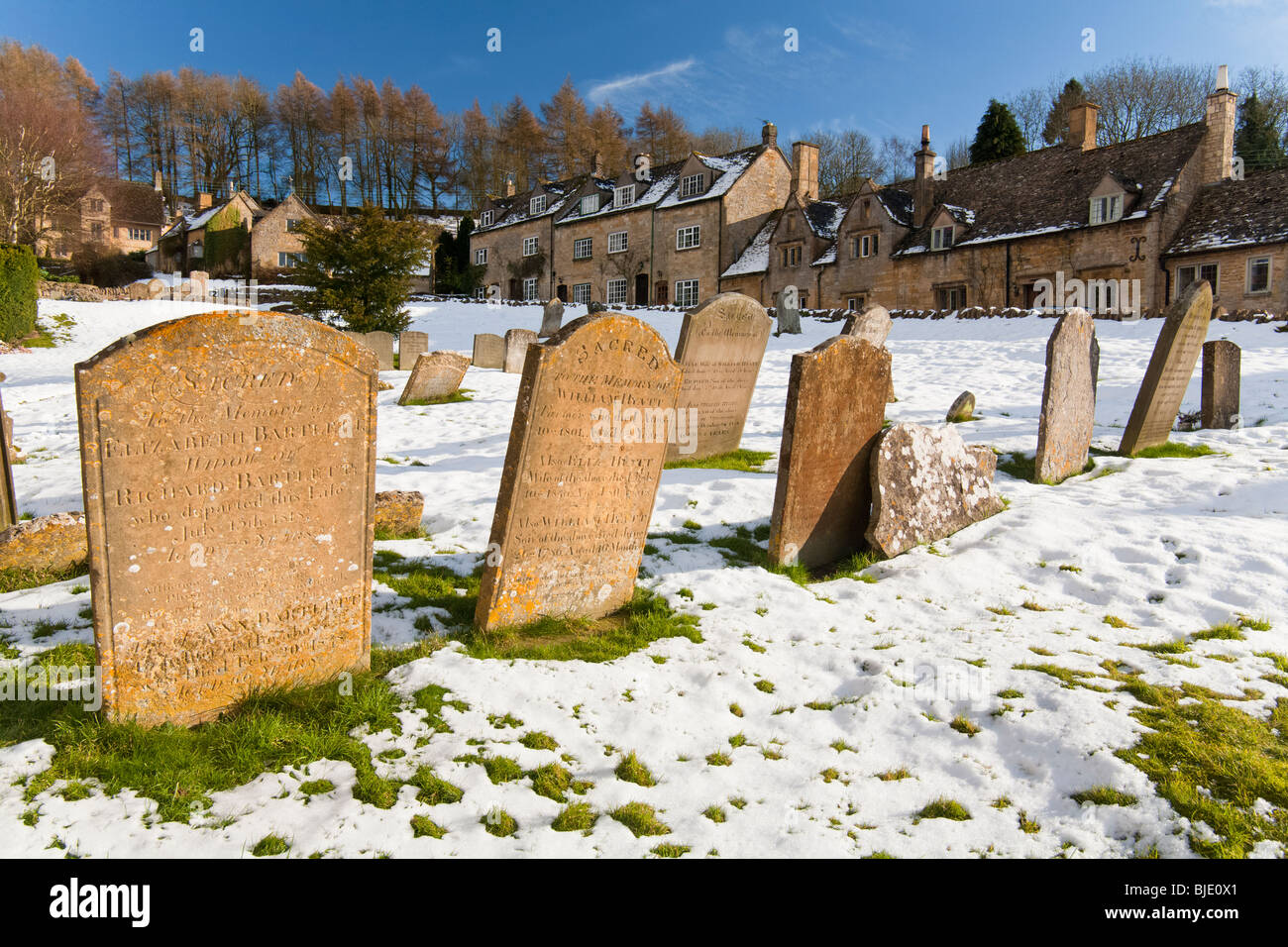 Cotswolds winter scene hi-res stock photography and images - Alamy
