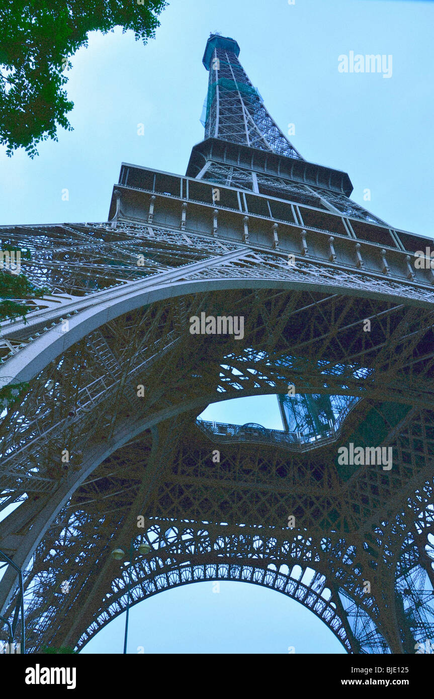 Effel tower hi-res stock photography and images - Alamy