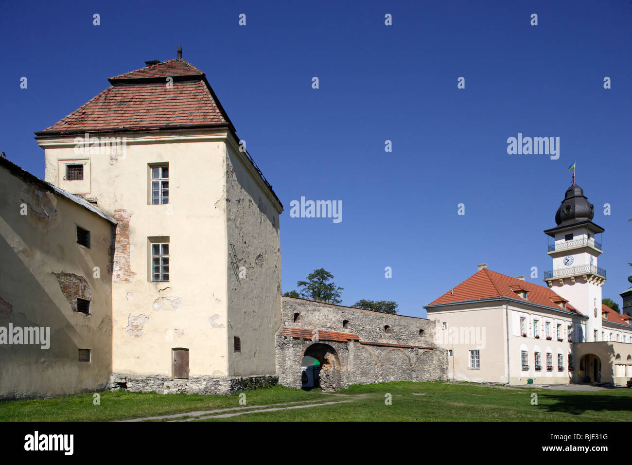 Zhovkva castle hi-res stock photography and images - Alamy