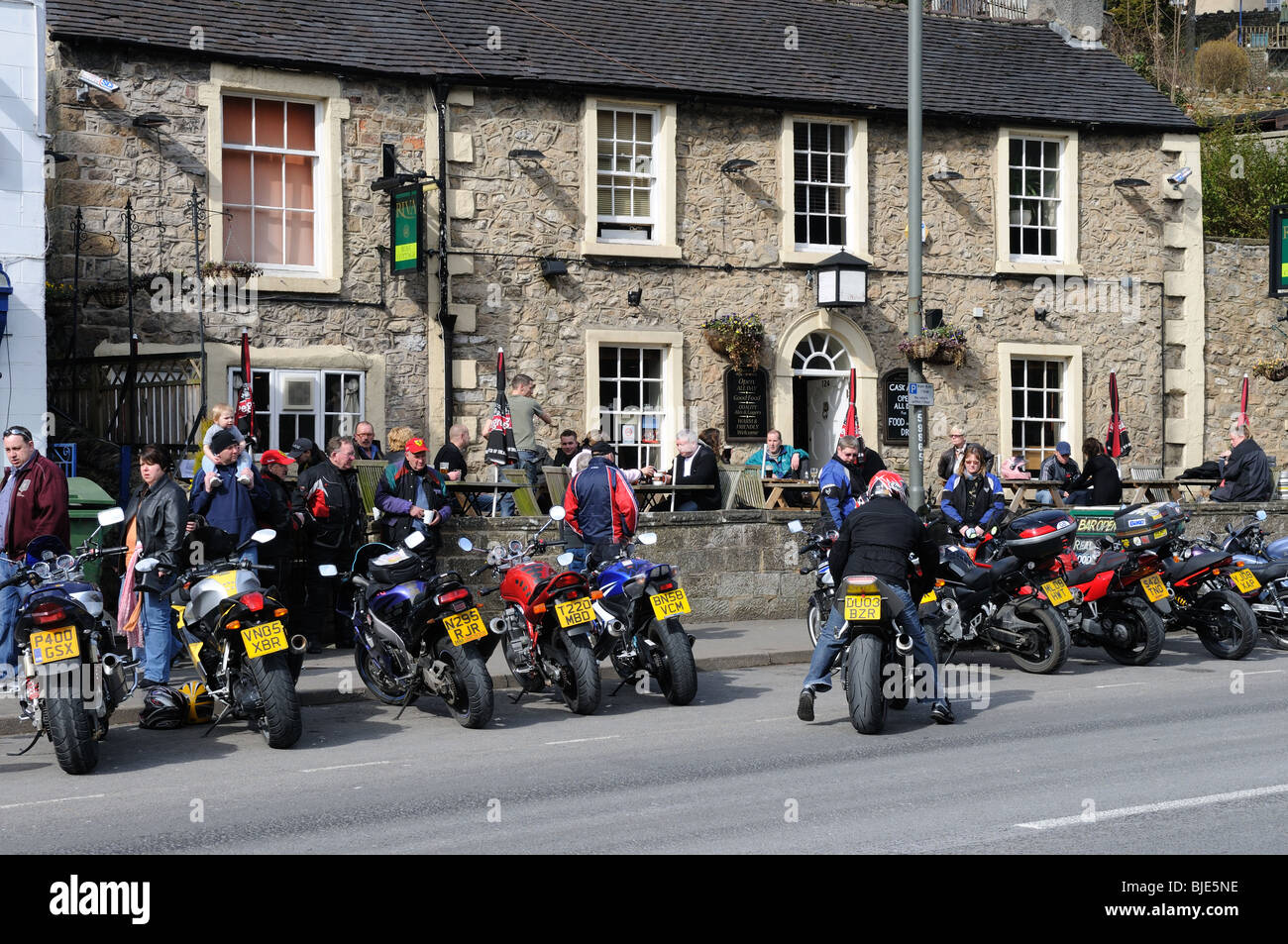 Matlock bath high street hi-res stock photography and images - Alamy