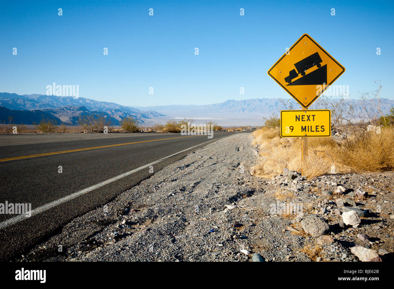 Death valley highway 190 hi-res stock photography and images - Alamy