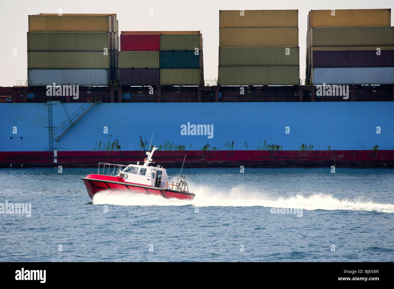 Deliver pilots hi-res stock photography and images - Alamy