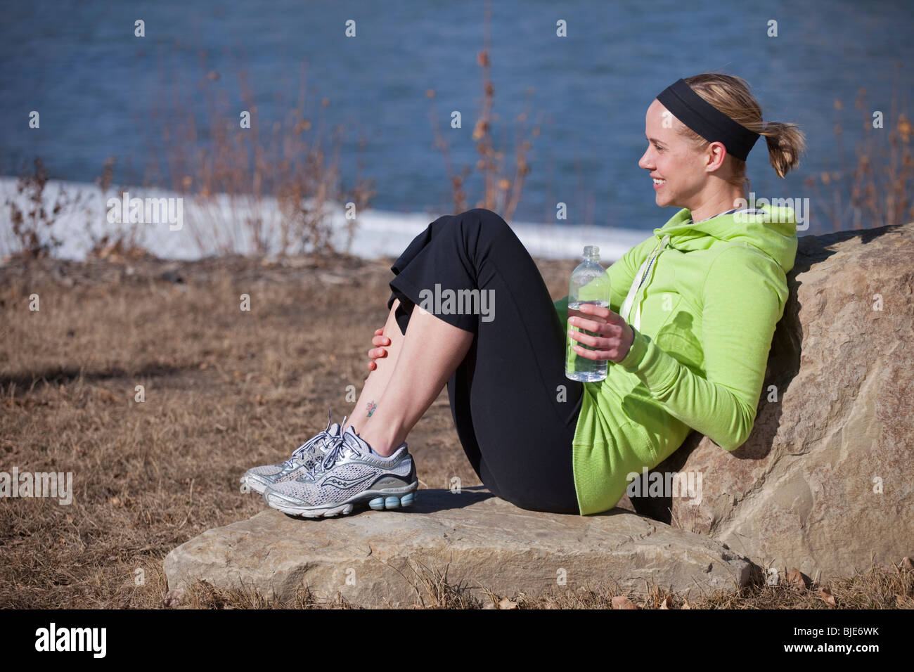 Outdoor park woman sitting hi-res stock photography and images - Alamy