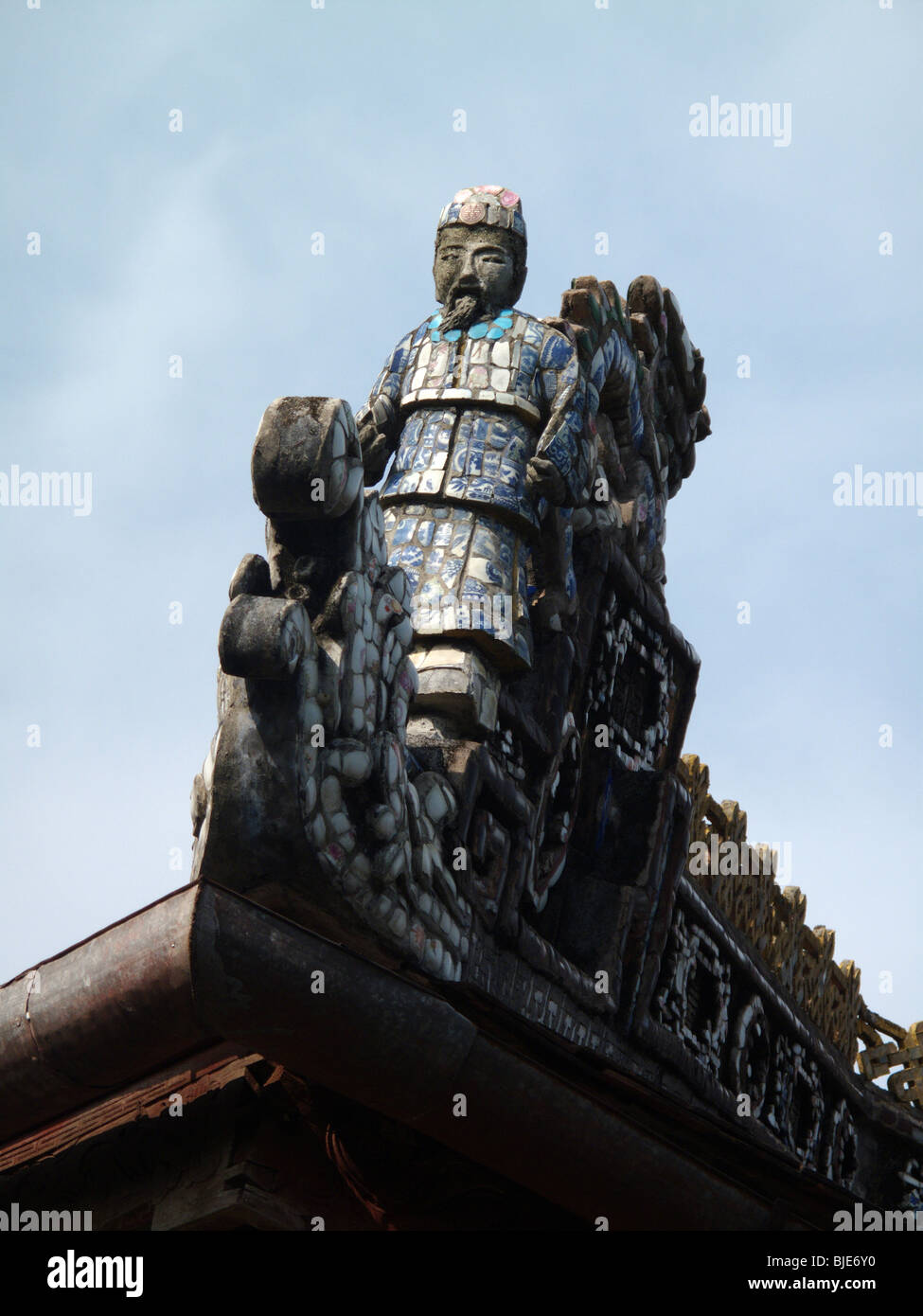Vietnamese carved statue hi-res stock photography and images - Alamy