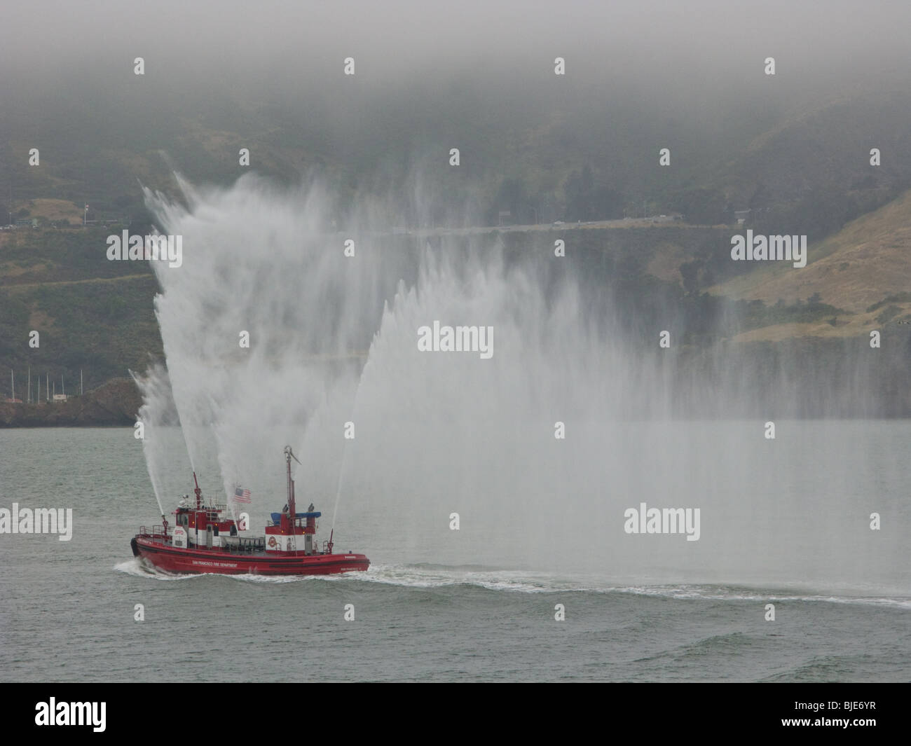 San Francisco Fire Department Fireboat #1, Phoenix, underway on San ...