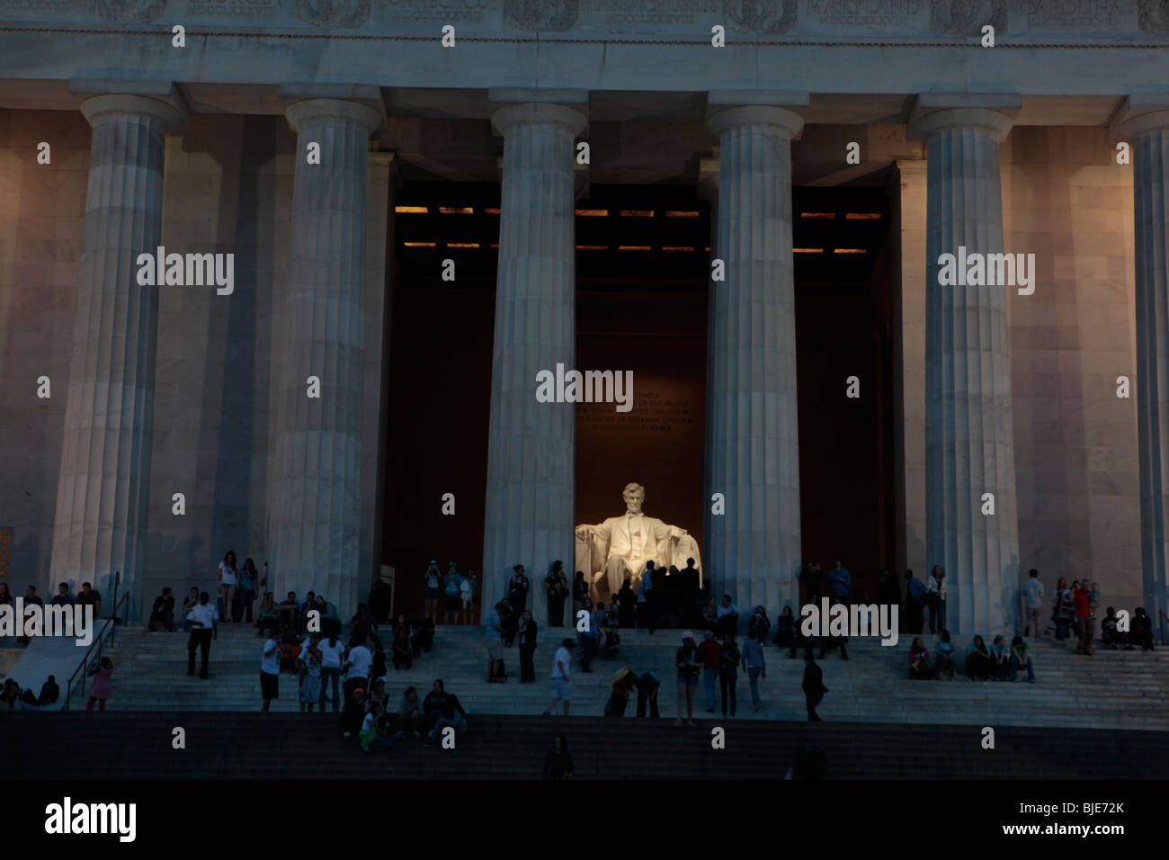 Tourist flock to the Lincoln Memorial. tourists tourism washington D.C ...