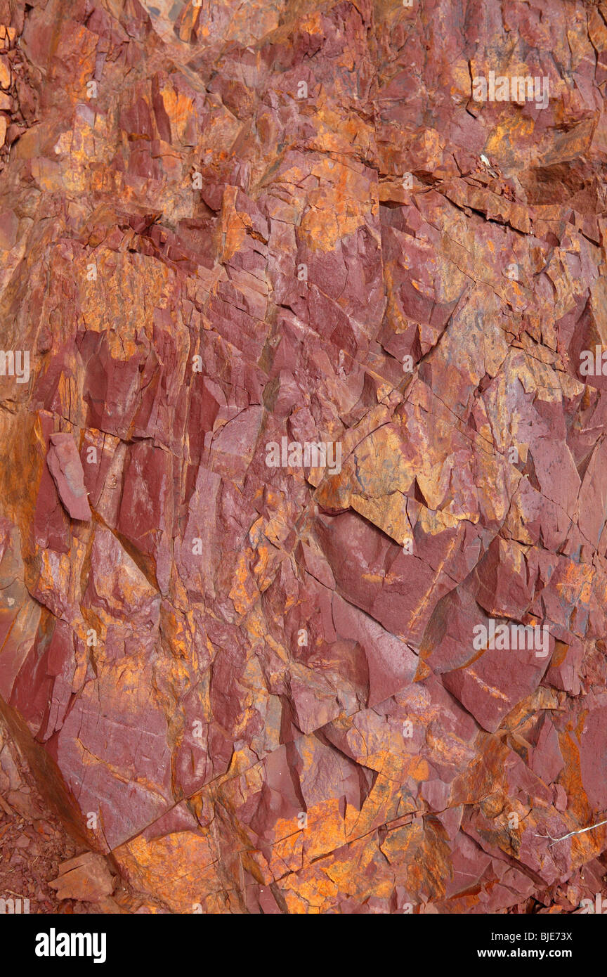 Natural mountain with red rodeno stone texture pattern Stock Photo - Alamy