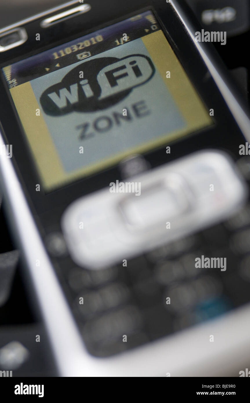 Wifi skype hi-res stock photography and images - Alamy