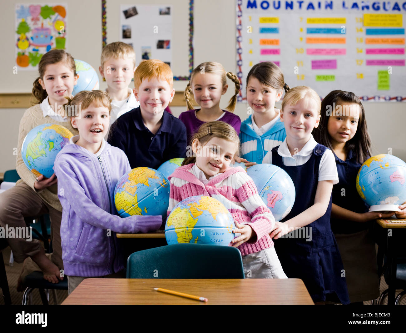 children at school Stock Photo - Alamy
