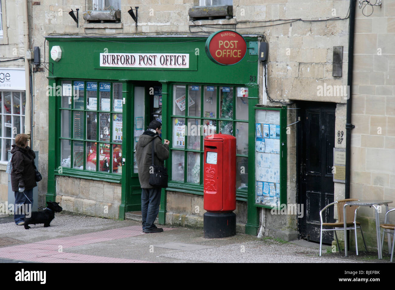 The cotswolds post office hi-res stock photography and images - Alamy