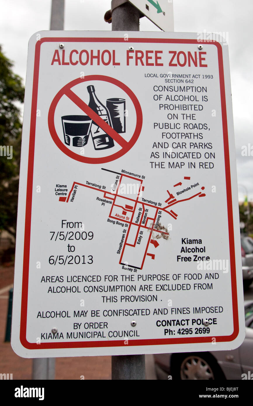 Alkohol free zone sign, Kiama, NSW, Australia Stock Photo - Alamy