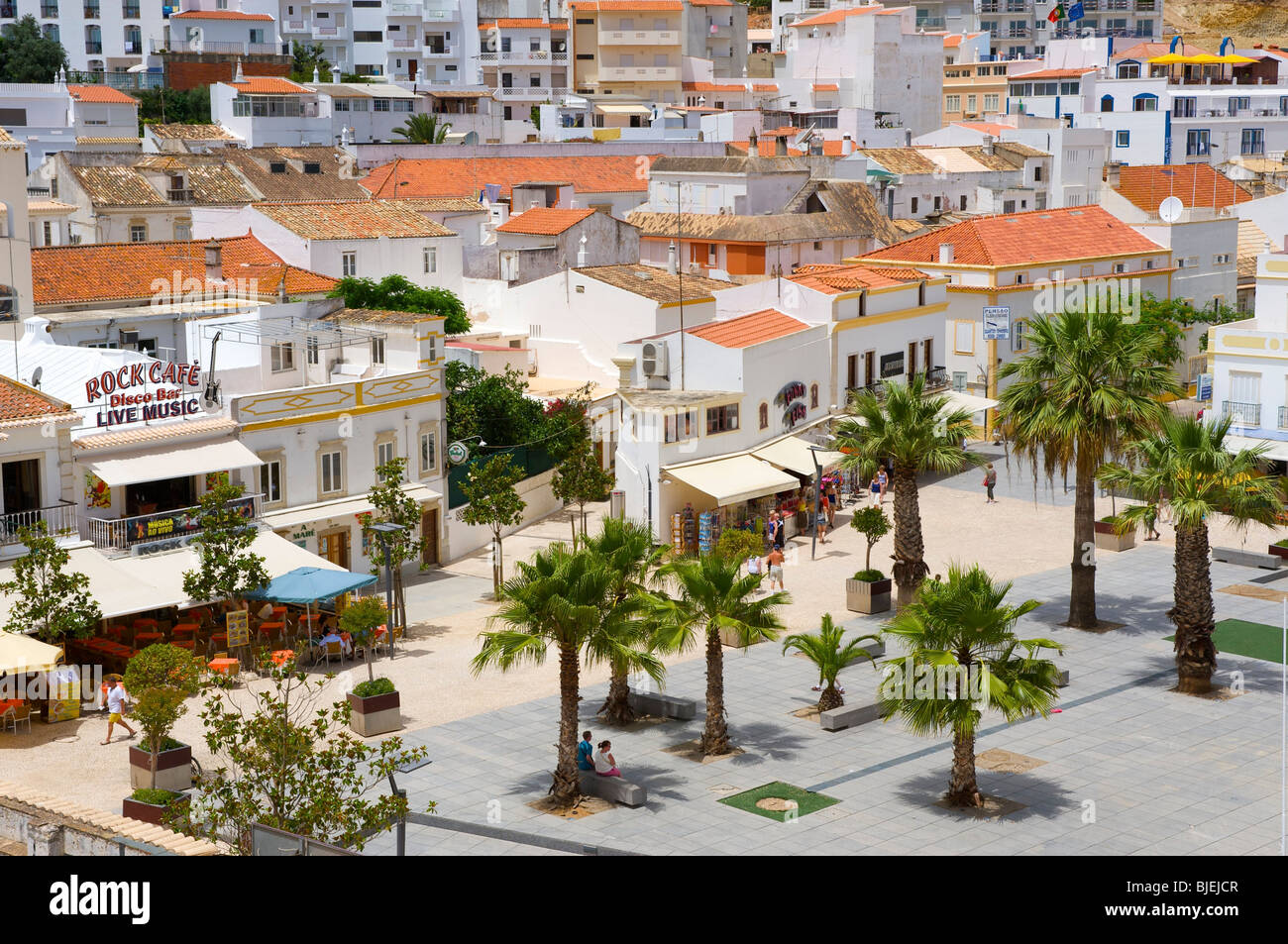 Albufeira square hi-res stock photography and images - Alamy