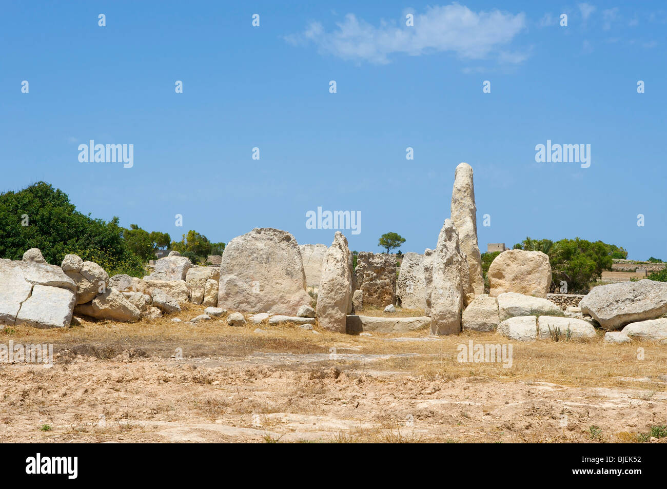 Mnajdra temple hi-res stock photography and images - Alamy