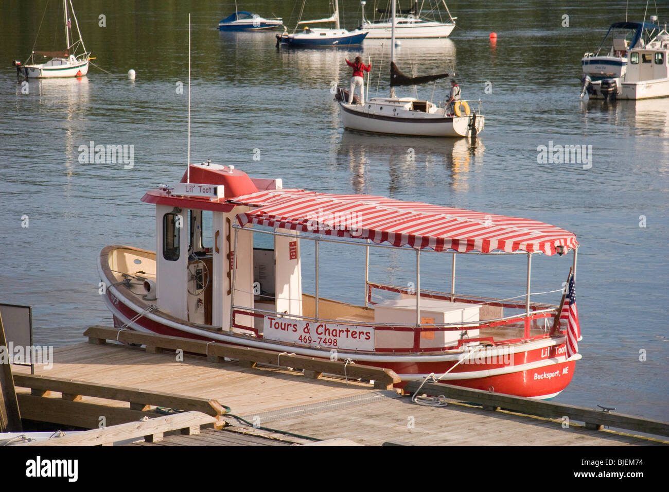 Lil small hi-res stock photography and images - Alamy