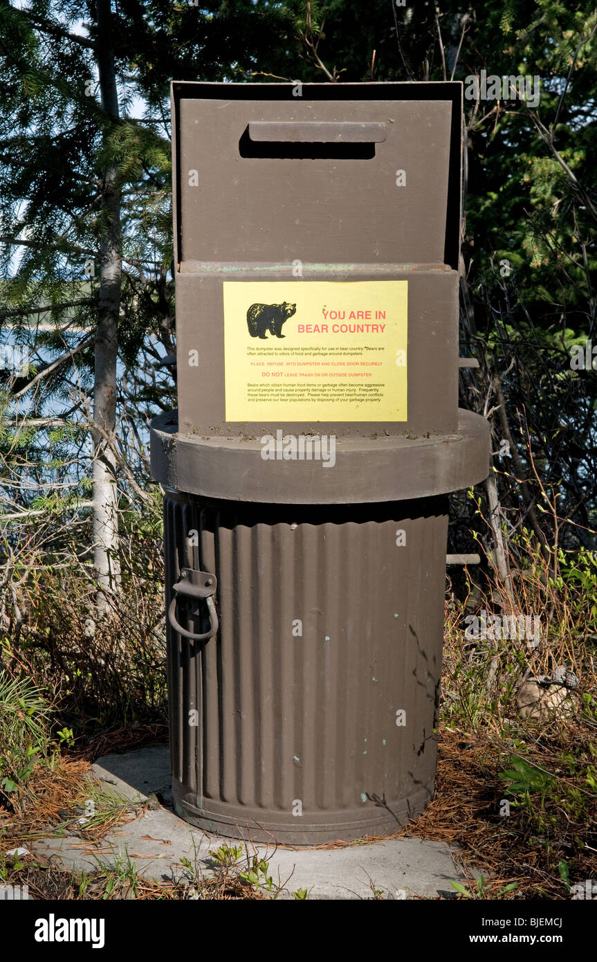 Bear resistant garbage container hi-res stock photography and images ...