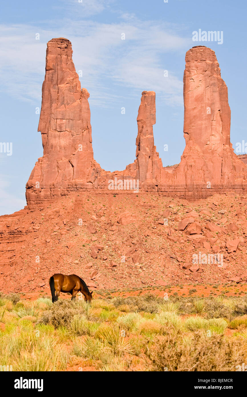 Monumen Valley High Resolution Stock Photography and Images - Alamy