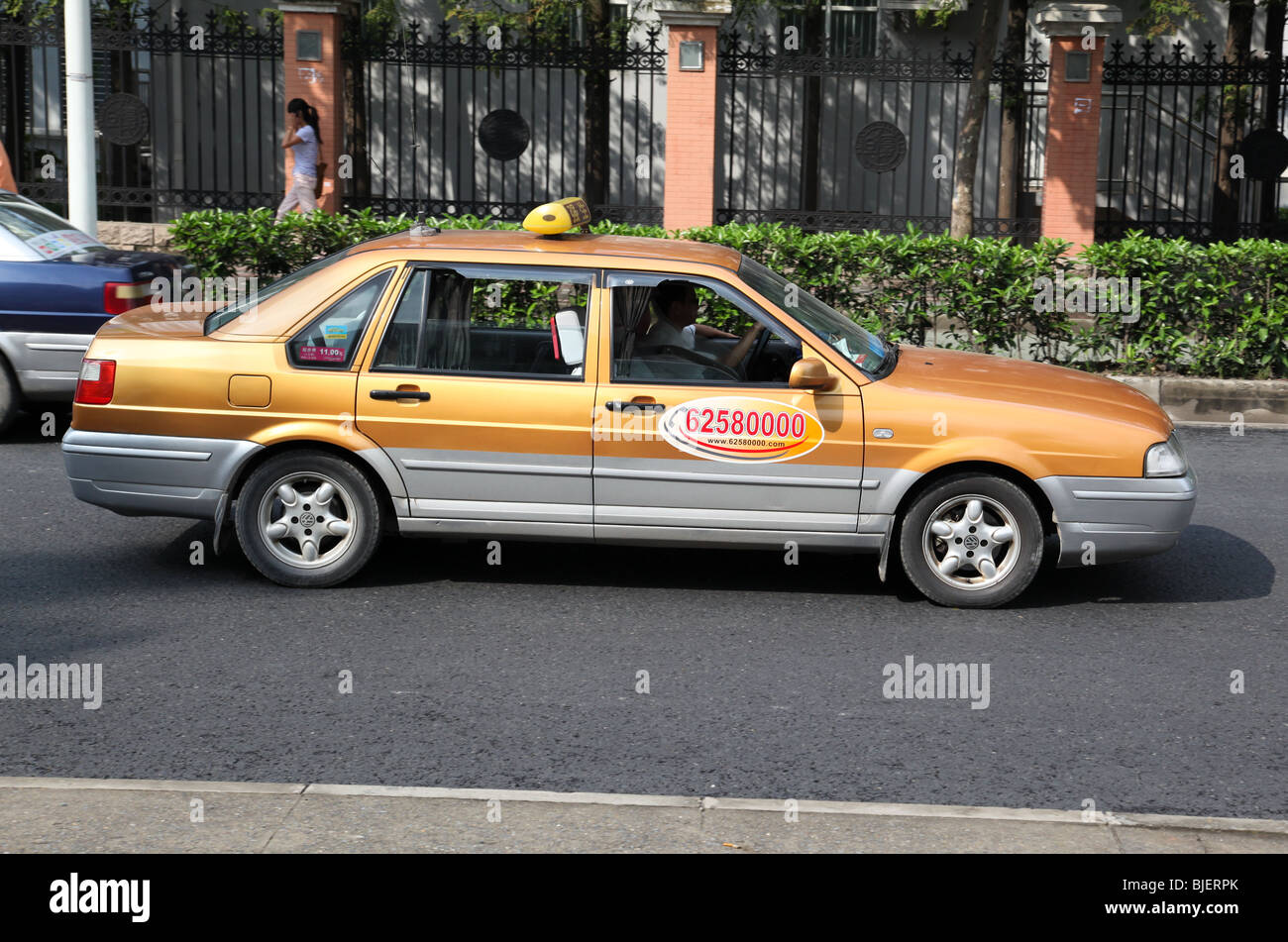 Taxi in Shanghai Stock Photo - Alamy