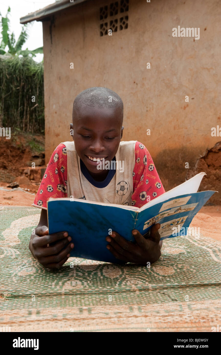 Child learn poverty hi-res stock photography and images - Alamy