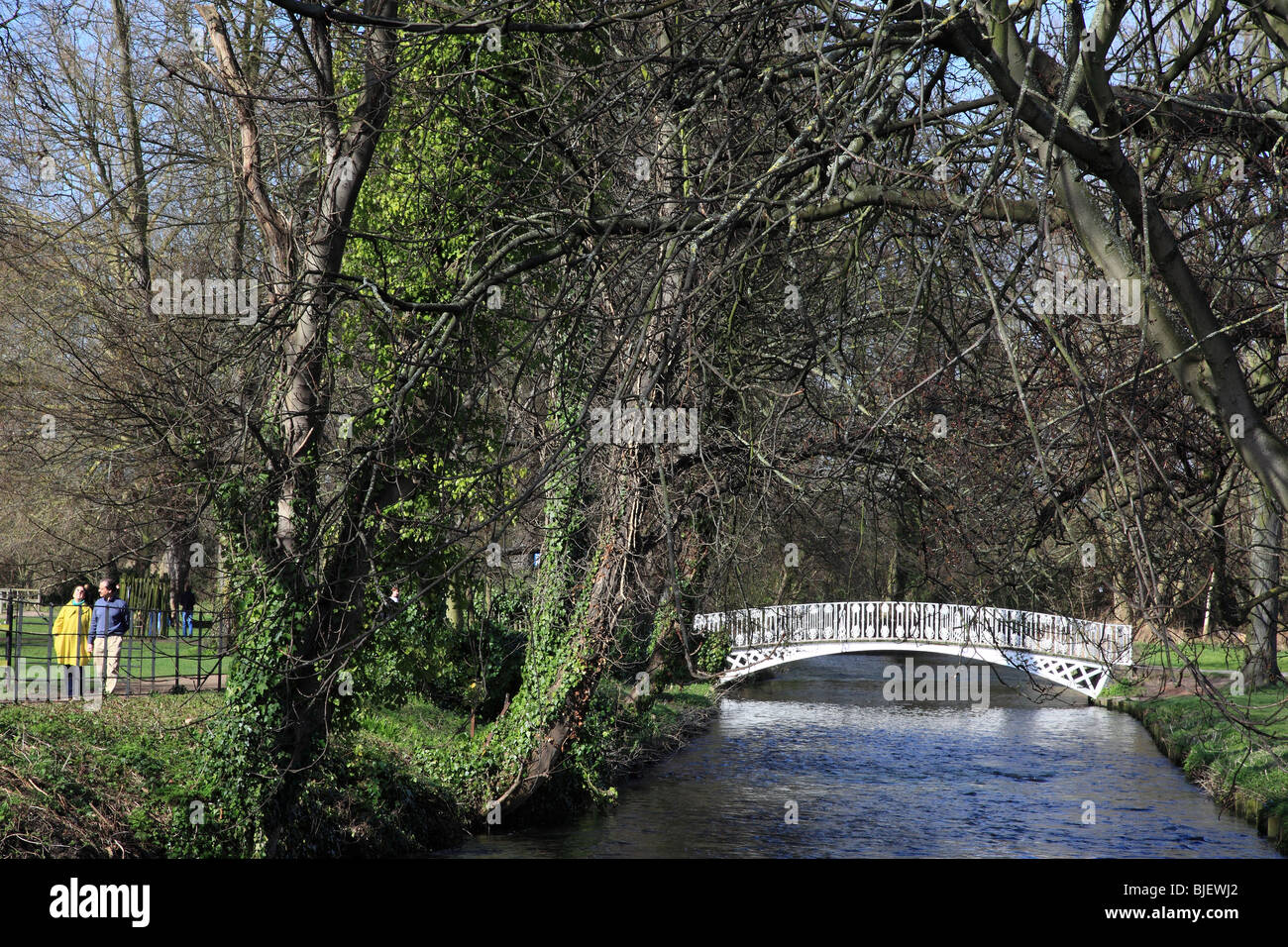 Morden surrey hi-res stock photography and images - Alamy