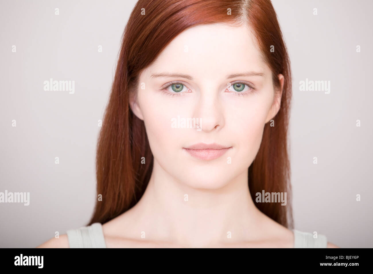 Young woman front view portrait Stock Photo - Alamy