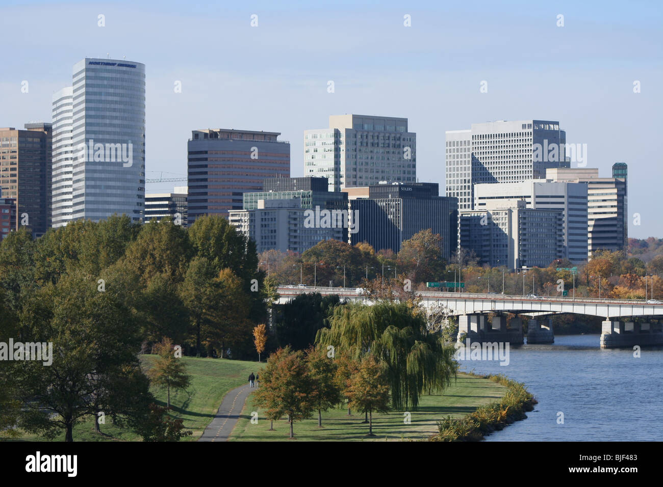 Rosslyn Skyscraper High Resolution Stock Photography and Images - Alamy